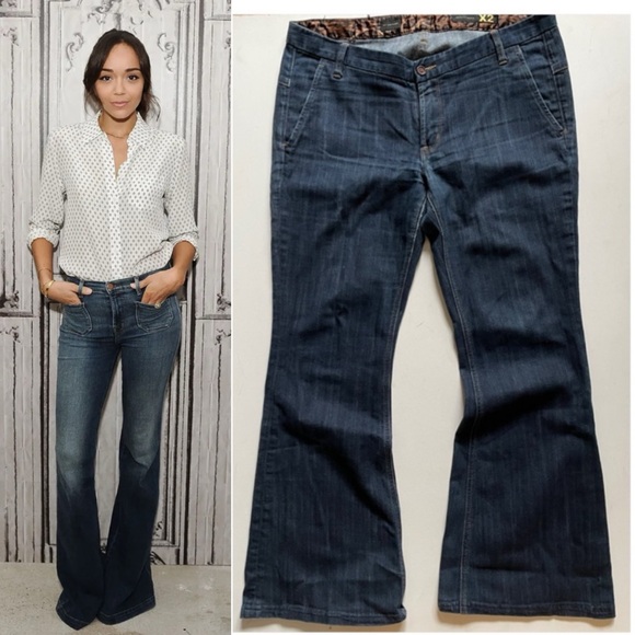 Express | Jeans | Low Rise Flare Jeans Sz 8 Trendy Vintage Bootcut 9s ...
